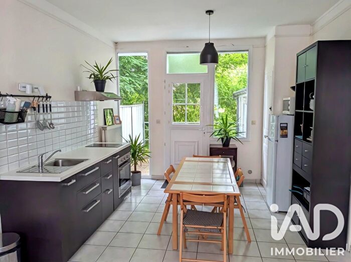 Chauny, Renan, Sénicourt, Croix de Pont l'Évêque : Maison 4 pièces à vendre