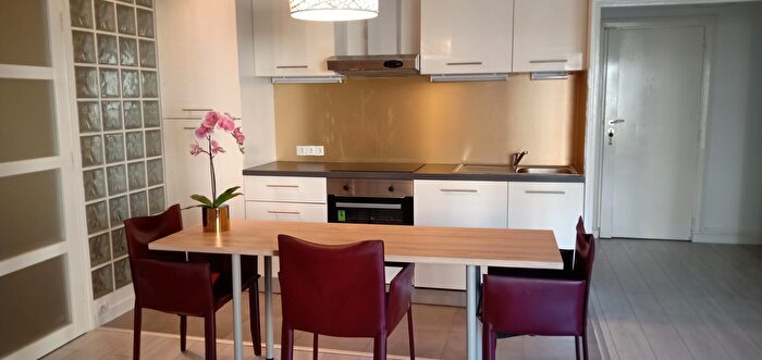 Saint-Cloud, Coteaux, Bords de Seine : Appartement 3 pièces à louer