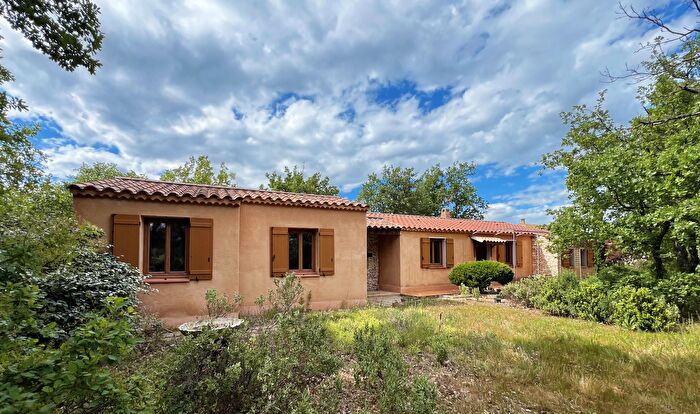 Saint-Saturnin-lès-Apt : Maison 5 pièces à vendre