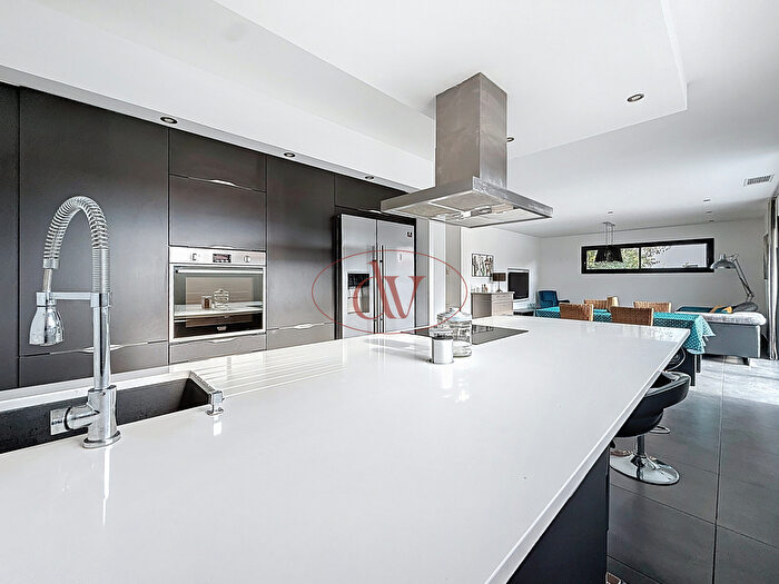 Maison à vendre - Pézilla-la-Rivière - 5 pièces - 3 chambres