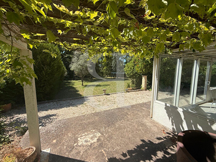 Maison à vendre - Valréas - 6 pièces - 5 chambres