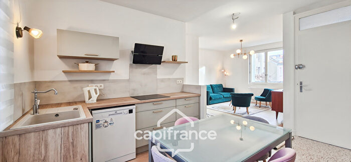 Maison à vendre - Vichy, Quartier de France - 5 pièces - 3 chambres