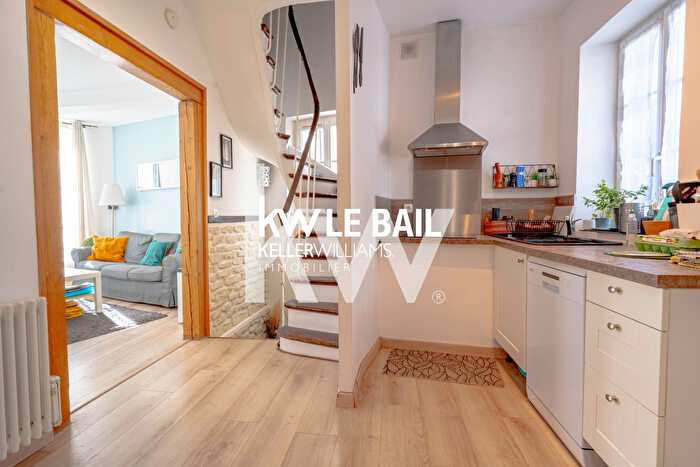 Appartement à vendre - Pontoise, Centre-ville - 6 pièces - 4 chambres