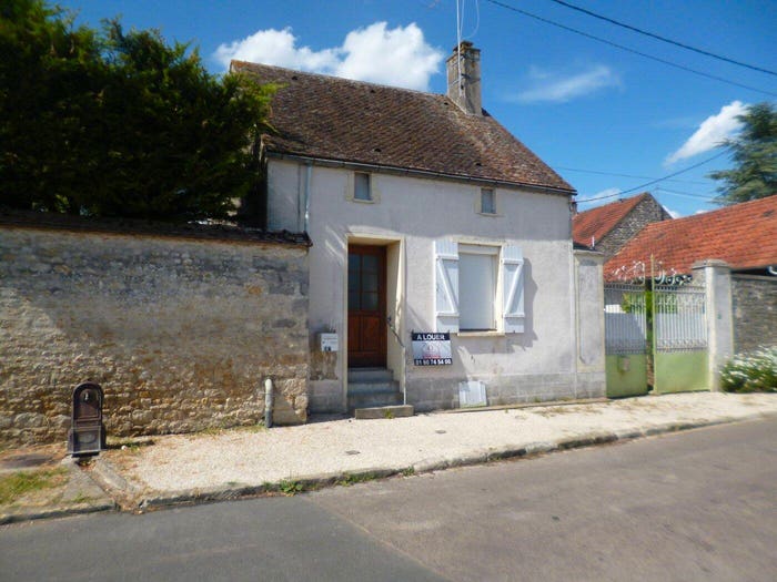 Maison 1 pièce à louer à Garentreville
