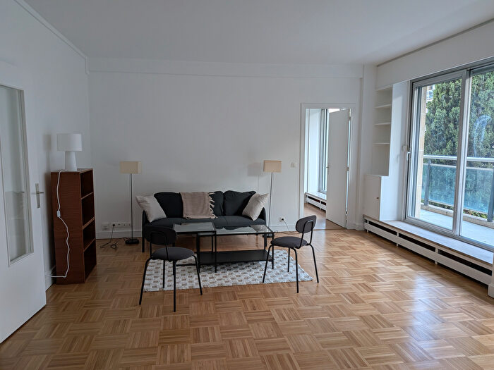 Appartement 3 pièces à Neuilly-sur-Seine, Parc de Neuilly, à louer