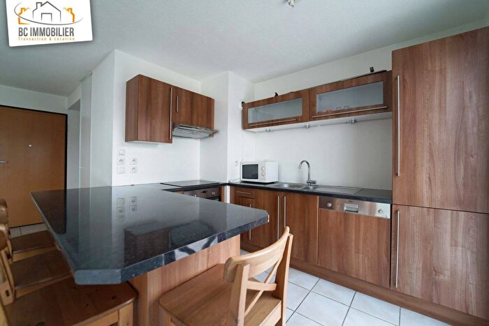 Appartement à louer - Moëns, Prévessin-Moëns - 3 pièces - 2 chambres