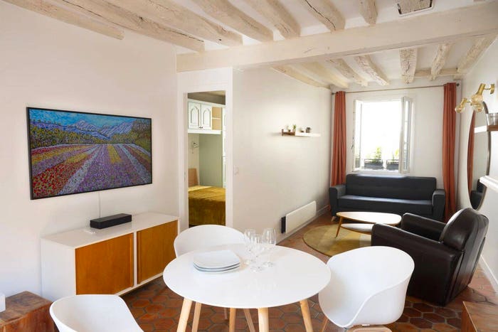 Enfants Rouges, Paris 3ème arrondissement : Appartement 2 pièces à louer