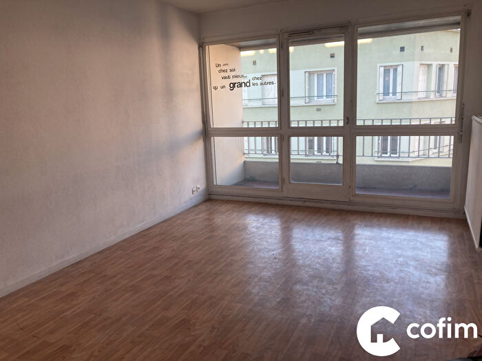 Appartement 2 pièces à Pau, Centre-ville, à louer