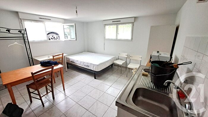 Appartement à louer - Saint-Sébastien-sur-Loire, Est - 1 pièce