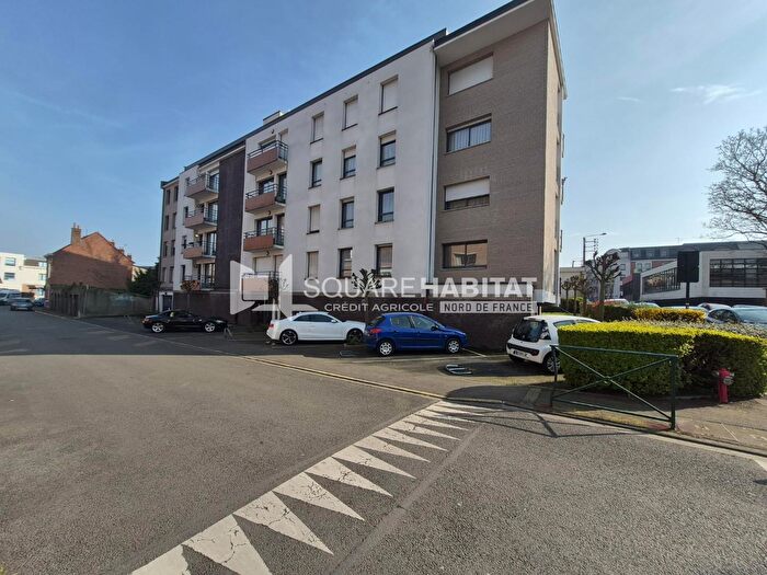 Appartement à louer - Lens, Est - 3 pièces - 3 chambres