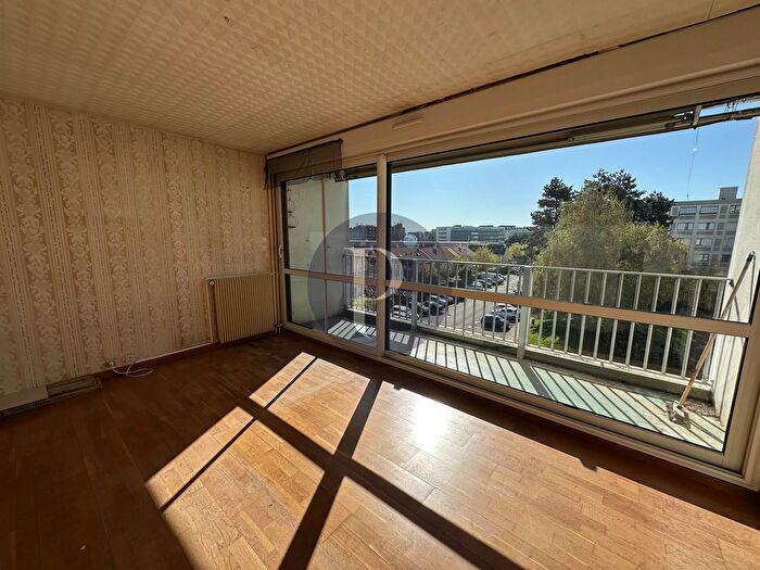 Appartement 3 pièces à vendre à Chevilly-Larue, Sorbiers, Saussaye