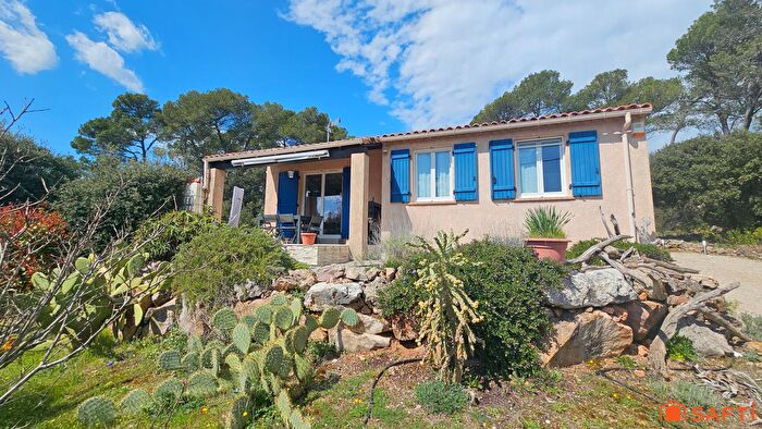 Maison à vendre - Sillans-la-Cascade - 4 pièces - 3 chambres