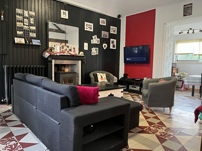 Maison à vendre - Apremont - 6 pièces - 4 chambres