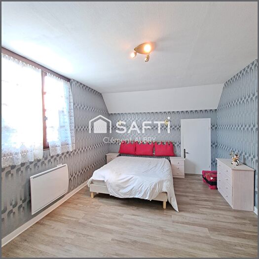 Maison 9 pièces à vendre à Le Bourgneuf-la-Forêt