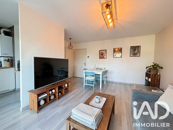 Appartement 3 pièces à Villeurbanne, Ferrandière, Maisons Neuves, à vendre