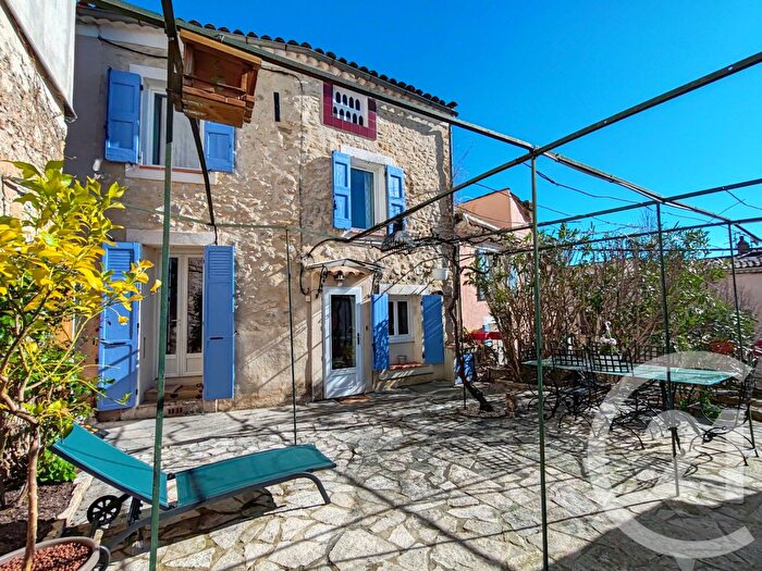 Maison à vendre - Volx - 4 pièces - 3 chambres