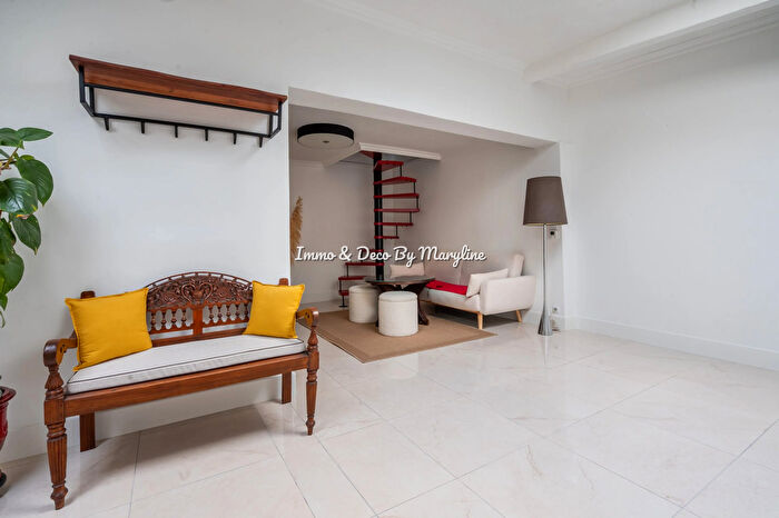 Appartement à vendre - Maisons-Alfort, Charentonneau - 3 pièces - 2 chambres