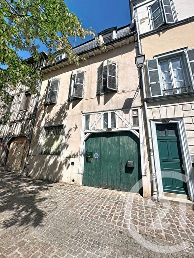 Troyes, Cathédrale : Maison 5 pièces à vendre