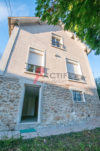 Maison à vendre - Corbeil-Essonnes, Coquibus - 5 pièces - 4 chambres