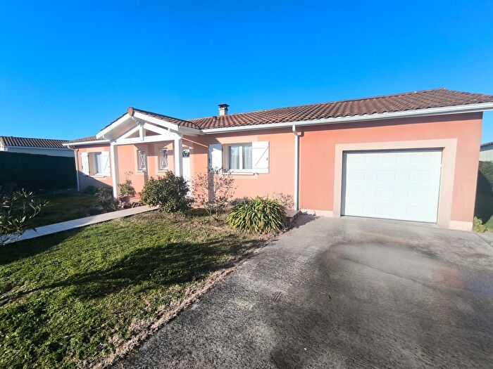 Maison à vendre - Cussac-Fort-Médoc - 4 pièces - 3 chambres