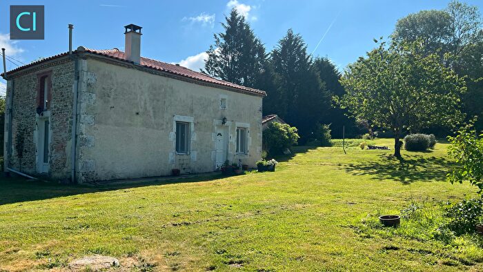 Maison à vendre - Ambernac - 4 pièces - 2 chambres