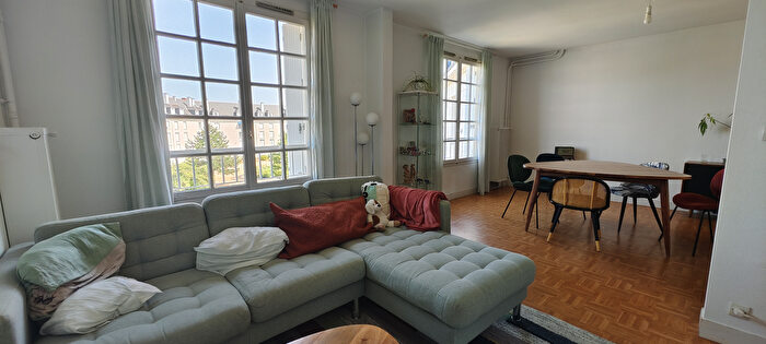Appartement 4 pièces à Tours, Lac, à vendre