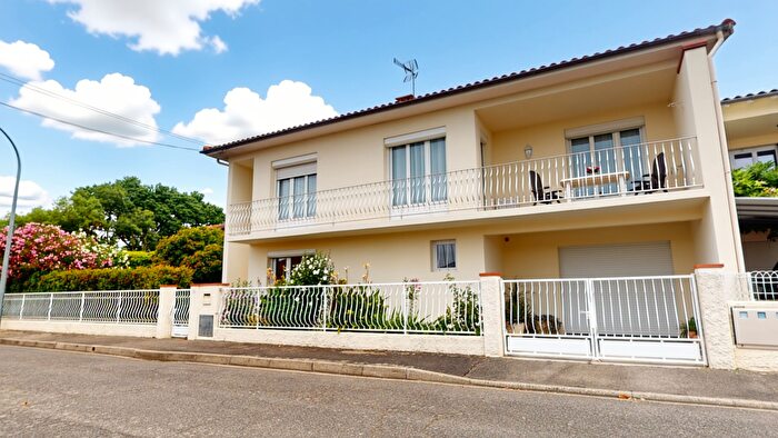 Maison à vendre - Grenade - 7 pièces - 5 chambres