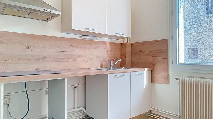 Appartement à louer - Blois - 3 pièces - 2 chambres