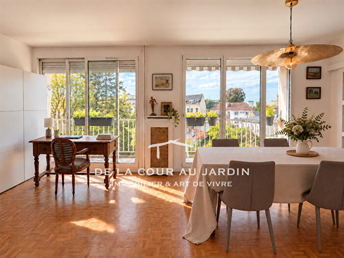 Versailles, Jussieu, Petits Bois, Picardie : Appartement 3 pièces à vendre