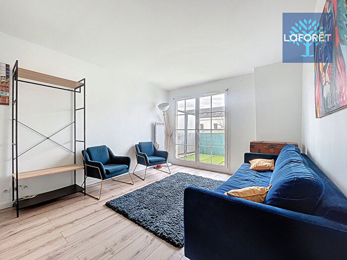 Appartement à louer - Cergy, Les Hauts-de-Cergy - 3 pièces - 2 chambres