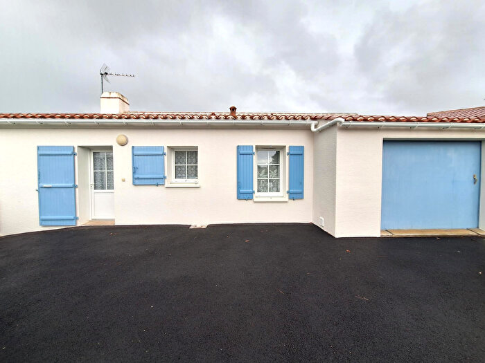 Maison à louer - Saint-Mathurin - 4 pièces - 3 chambres