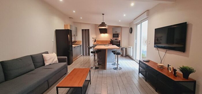 Orléans, Saint-Vincent, Pasteur - Maison 2 pièces à vendre