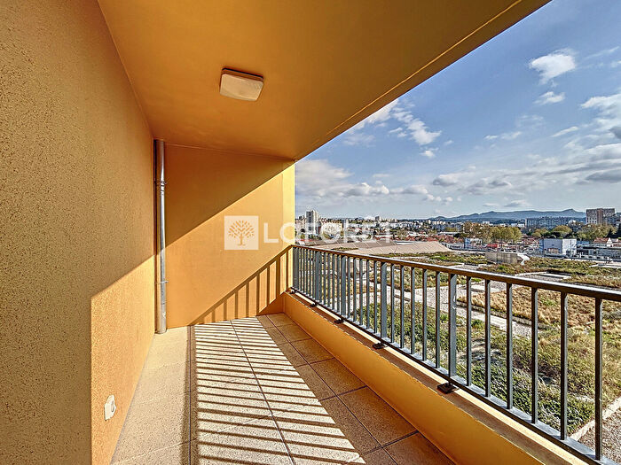 Appartement à louer - Marseille e , Pont de Vivaux - 2 pièces - 1 chambre