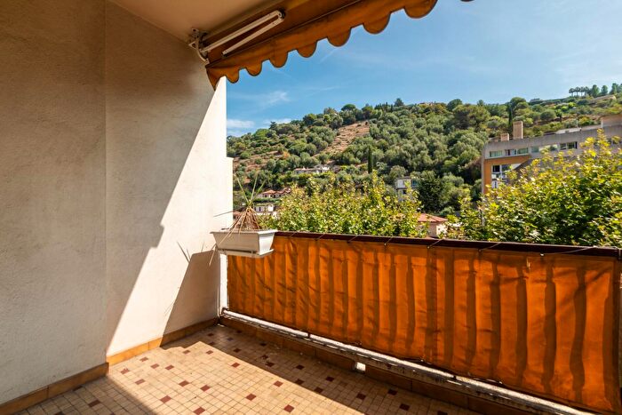 Appartement 3 pièces à Nice, Madeleine, à vendre