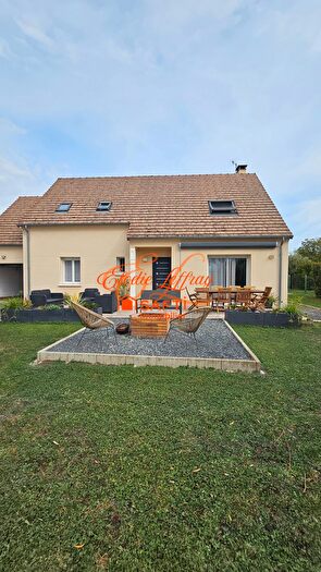 Maison 5 pièces à Aubigné-Racan, à vendre