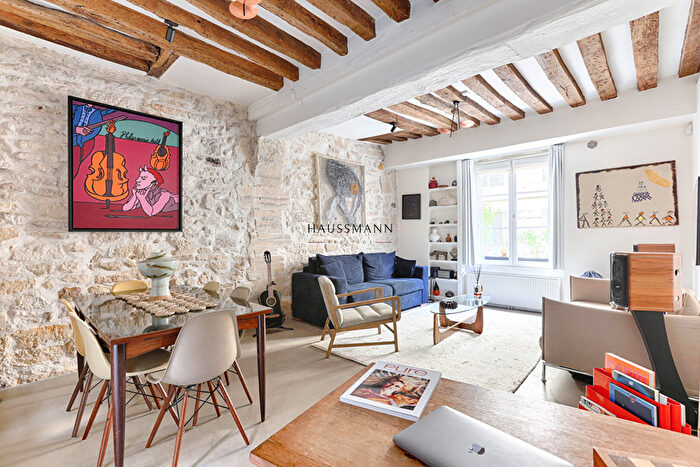 Appartement 3 pièces à vendre à Paris 3ème, Archives