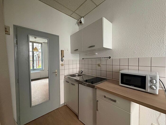 Léopold-Ville Vieille, Nancy - Appartement 1 pièce à louer