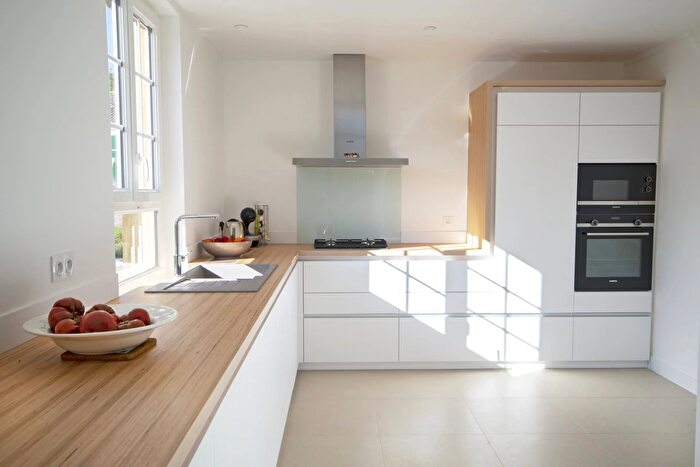 Appartement à vendre - Dugny - 4 pièces - 3 chambres