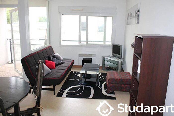 Appartement à louer - Les Minimes-Tasdon, La Rochelle - 2 pièces - 1 chambre