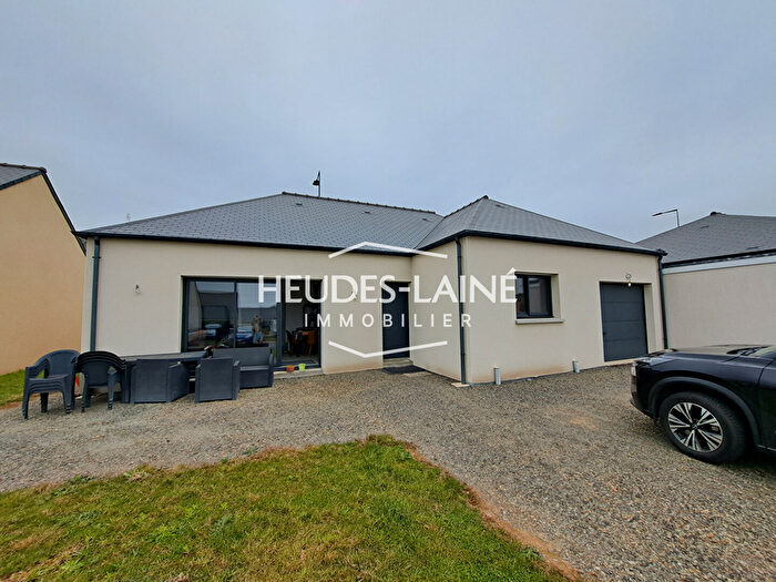 Maison à louer - Saint-Senier-sous-Avranches - 4 pièces - 3 chambres