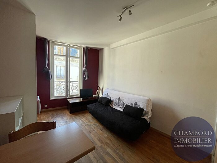 Appartement à vendre - Blois, Centre-ville - 1 pièce - 1 chambre