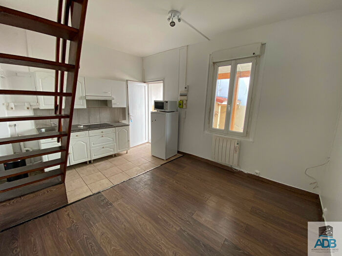 Appartement à louer - Roanne, Centre-ville, Varenne - 2 pièces - 1 chambre