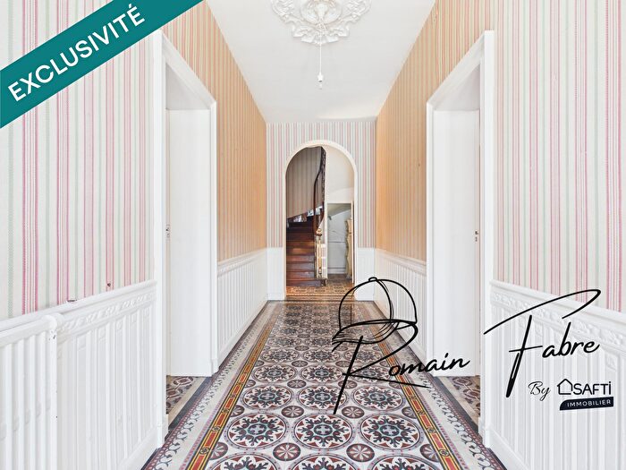 Maison à vendre - Laruscade - 14 pièces - 9 chambres