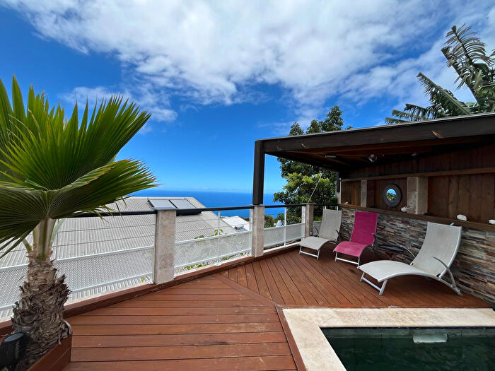 Maison à vendre - Les Avirons, Centre-ville, Bois de Nèfles, Le Ruisseau - 4 pièces - 3 chambres