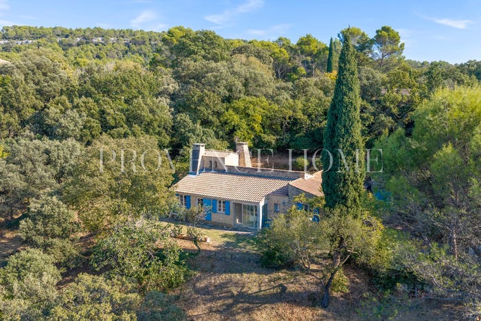Maison 5 pièces à vendre à Lagnes