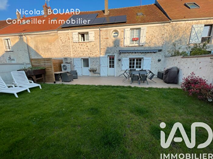 Maison à vendre - Mouroux - 5 pièces - 4 chambres