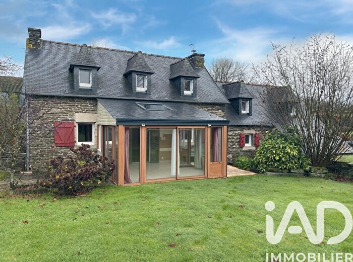 Maison à vendre - Châteauneuf-du-Faou - 5 pièces - 3 chambres