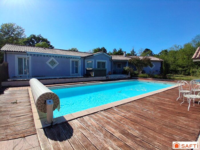 Barbaste : Maison 6 pièces à vendre