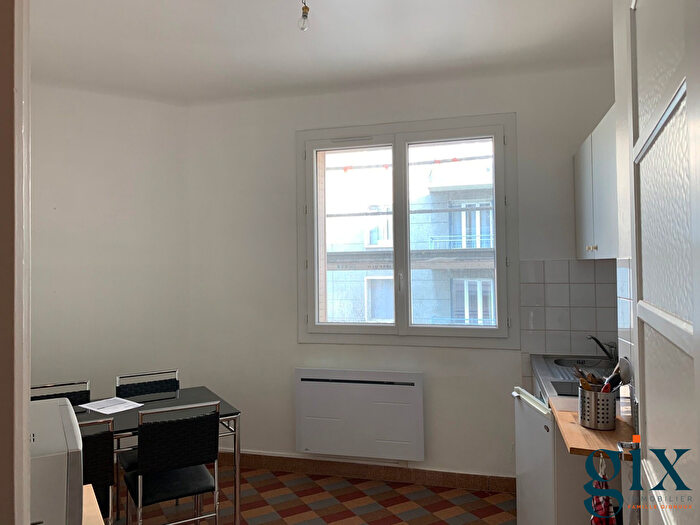 Appartement à louer - Grenoble, Eaux-Claires, Mistral - 1 pièce