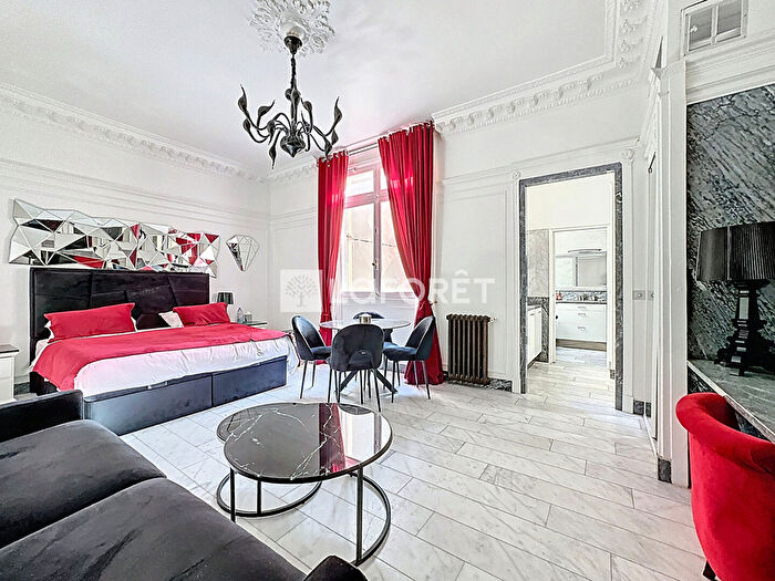 Appartement à vendre - Paris e , Saint-Philippe du Roule - 1 pièce - 1 chambre